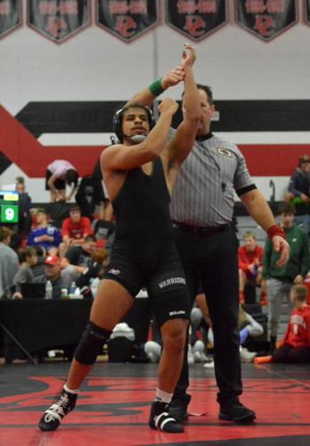 Schuyler's Diego Maganda signs to wrestle with Southeast Community College