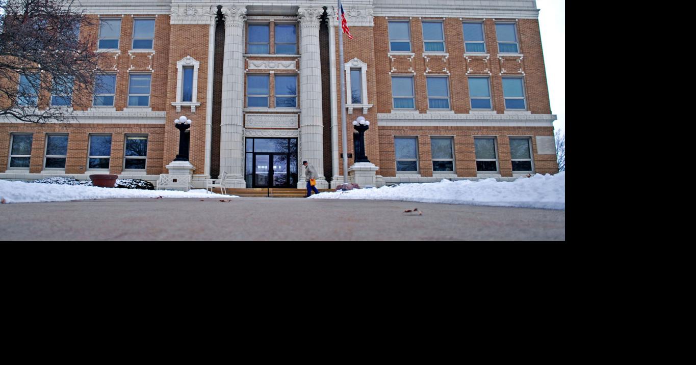 Ricketts' staff to host mobile office hours in David City