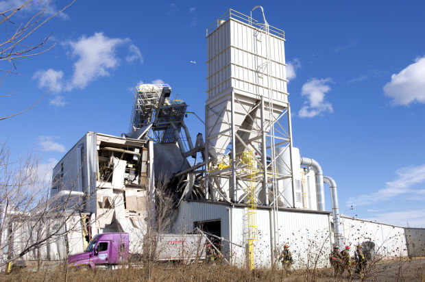 Search continues for second victim of Omaha plant collapse