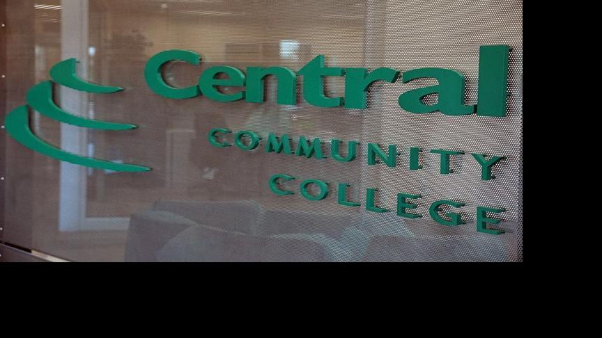 Lakeview robotics team grabs hardware