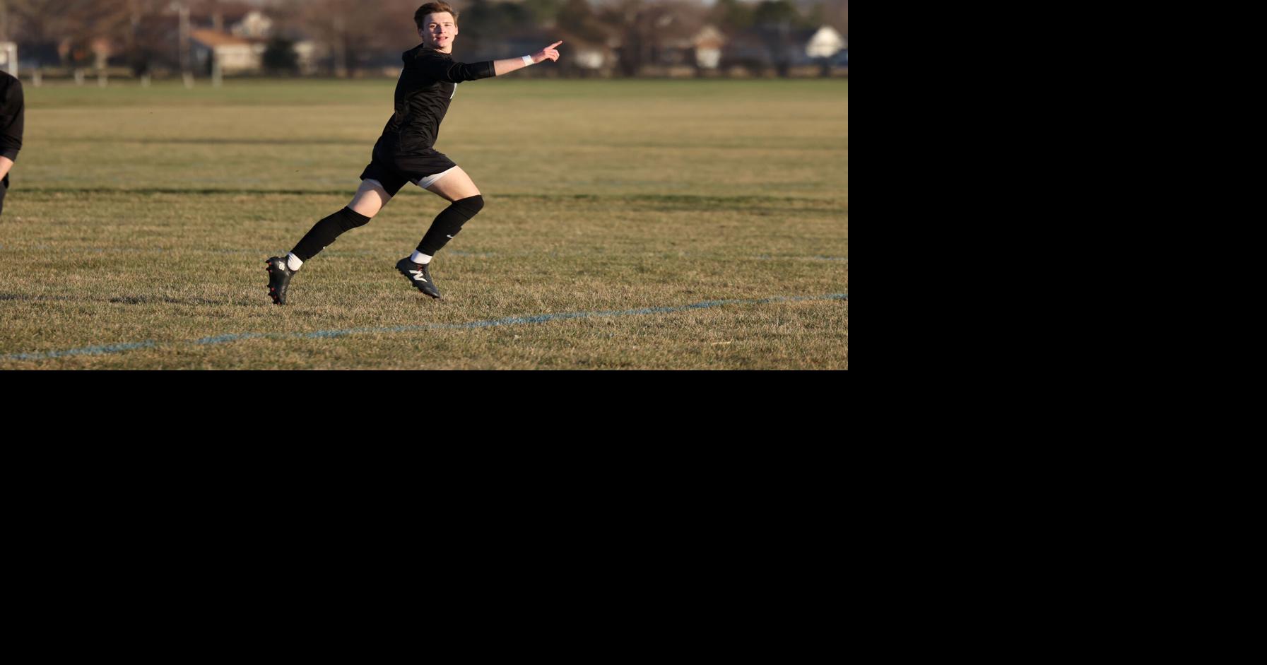 Mac Bailey's overtime goal propels Scotus boys soccer to fifth straight win