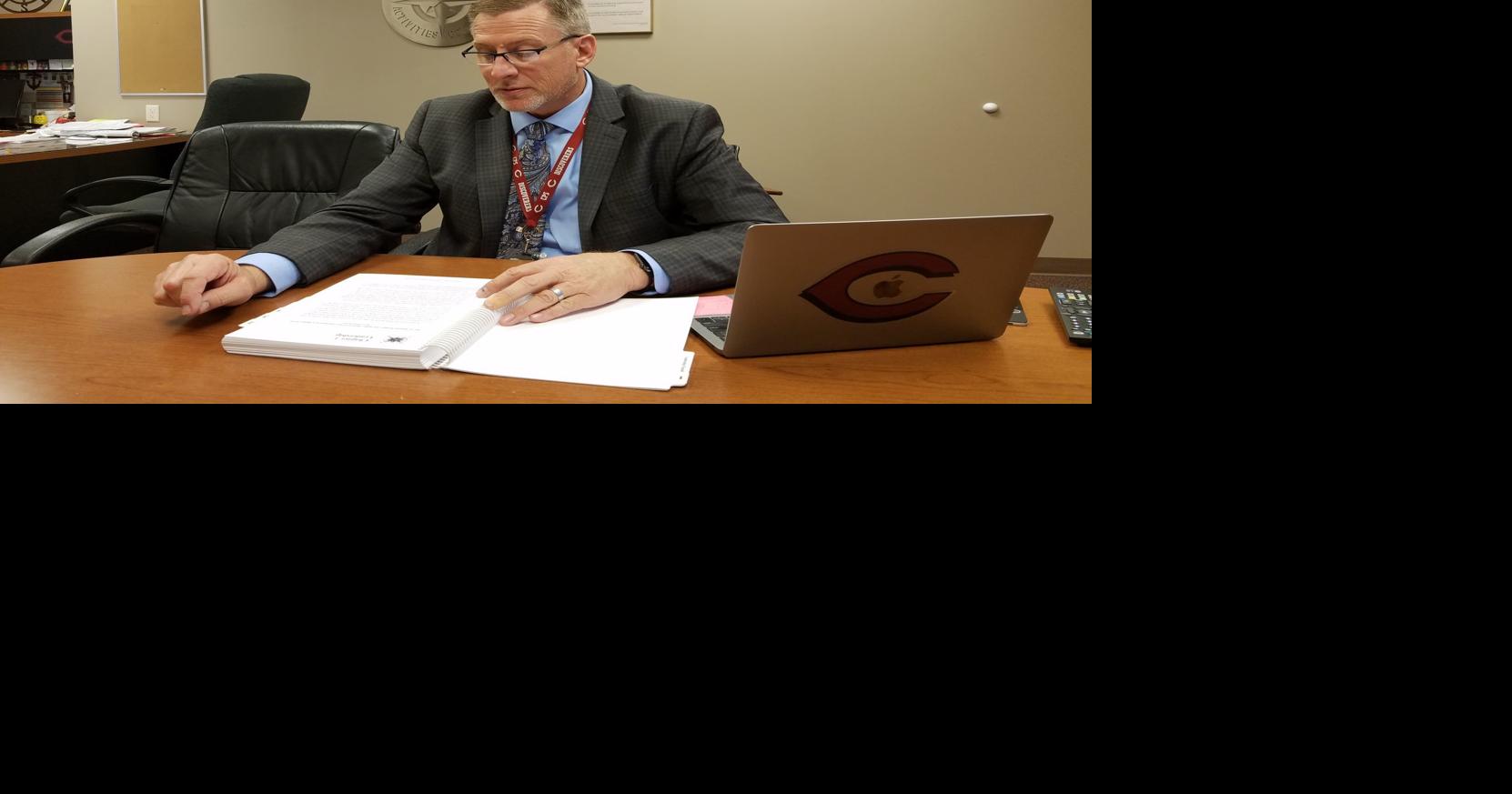 Discoverers move forward: CPS superintendent reinvents his leadership ...