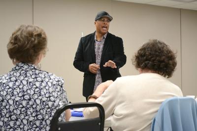 Former Husker Simmons releases inspirational book