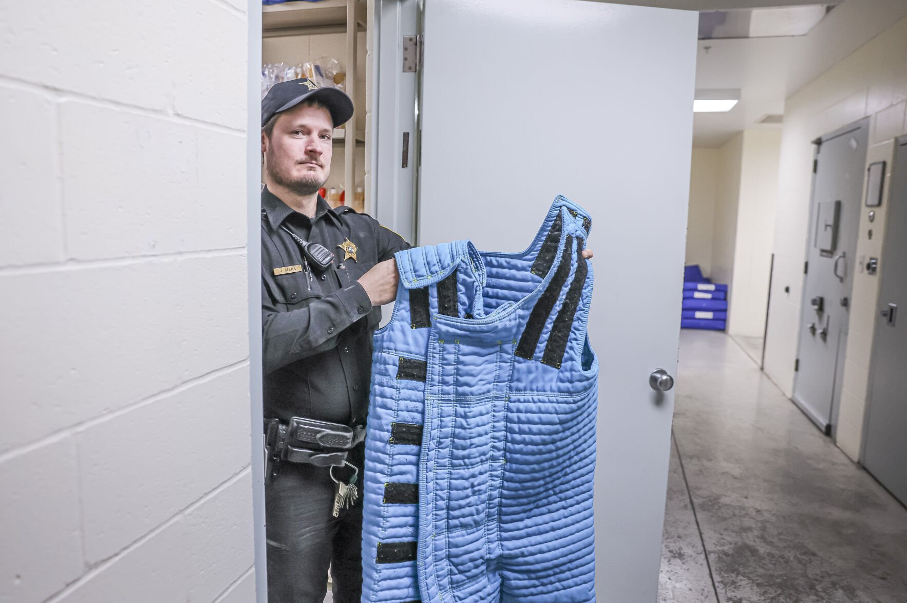 Mental health treatment a growing concern in Illinois jails