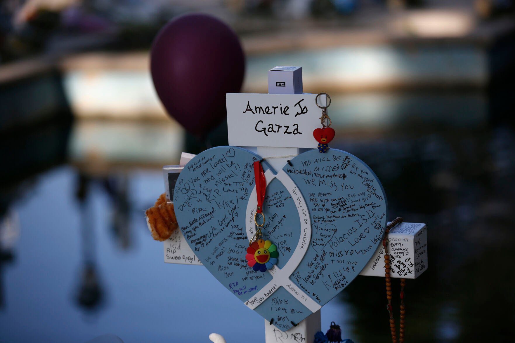 Former officer acquitted in Uvalde, Texas, shooting response