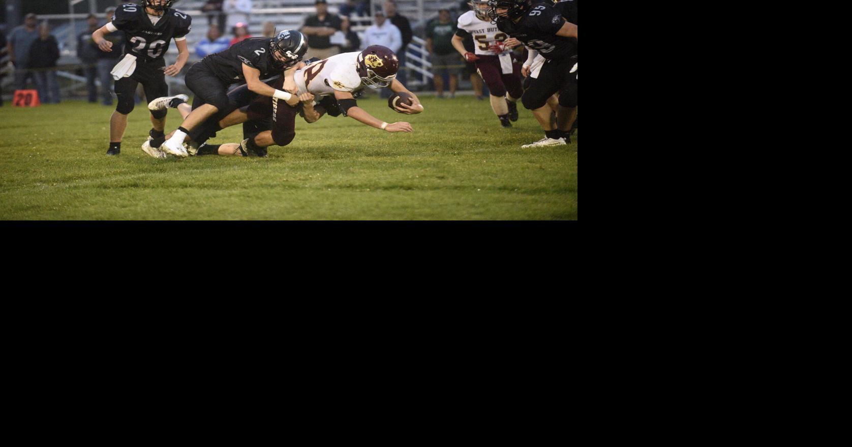 Howells-Dodge wins another season opener vs. Lawrence-Nelson