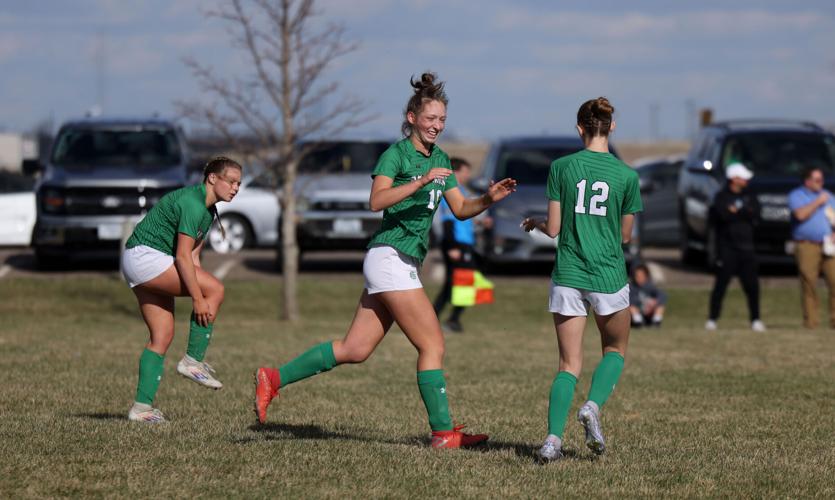 Scotus girls soccer rout Lutheran High/Norfolk Catholic
