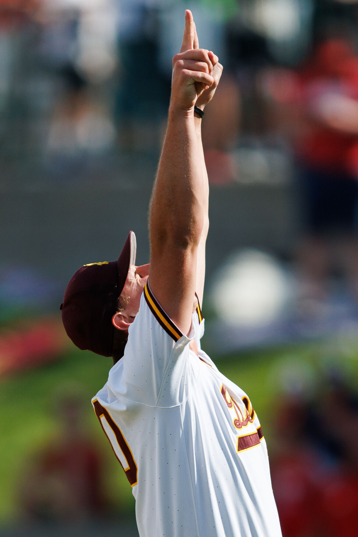 Nebraska pitcher Ty Horn mulling MLB Draft, staying a Husker