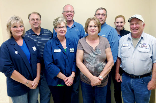 Cargill employees volunteer time