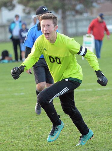 Wiehn delivers in shootout win
