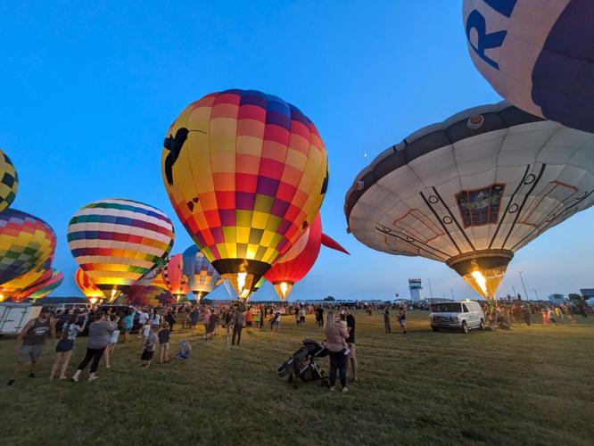 Balloons and smiles fly high at Balloons Over Vermilion | Local News ...