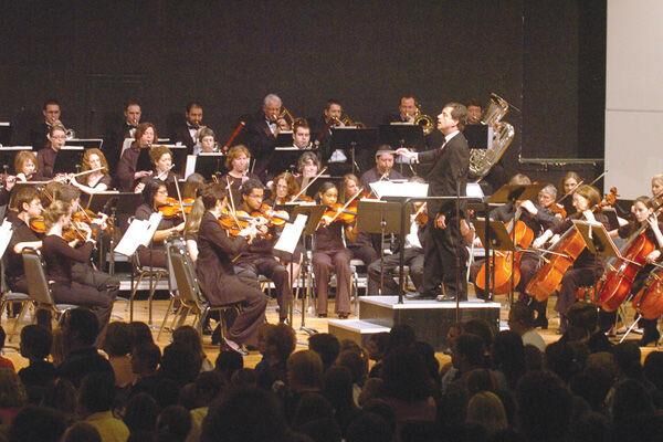 Conductor grateful for time with DSO | Local News | commercial-news.com