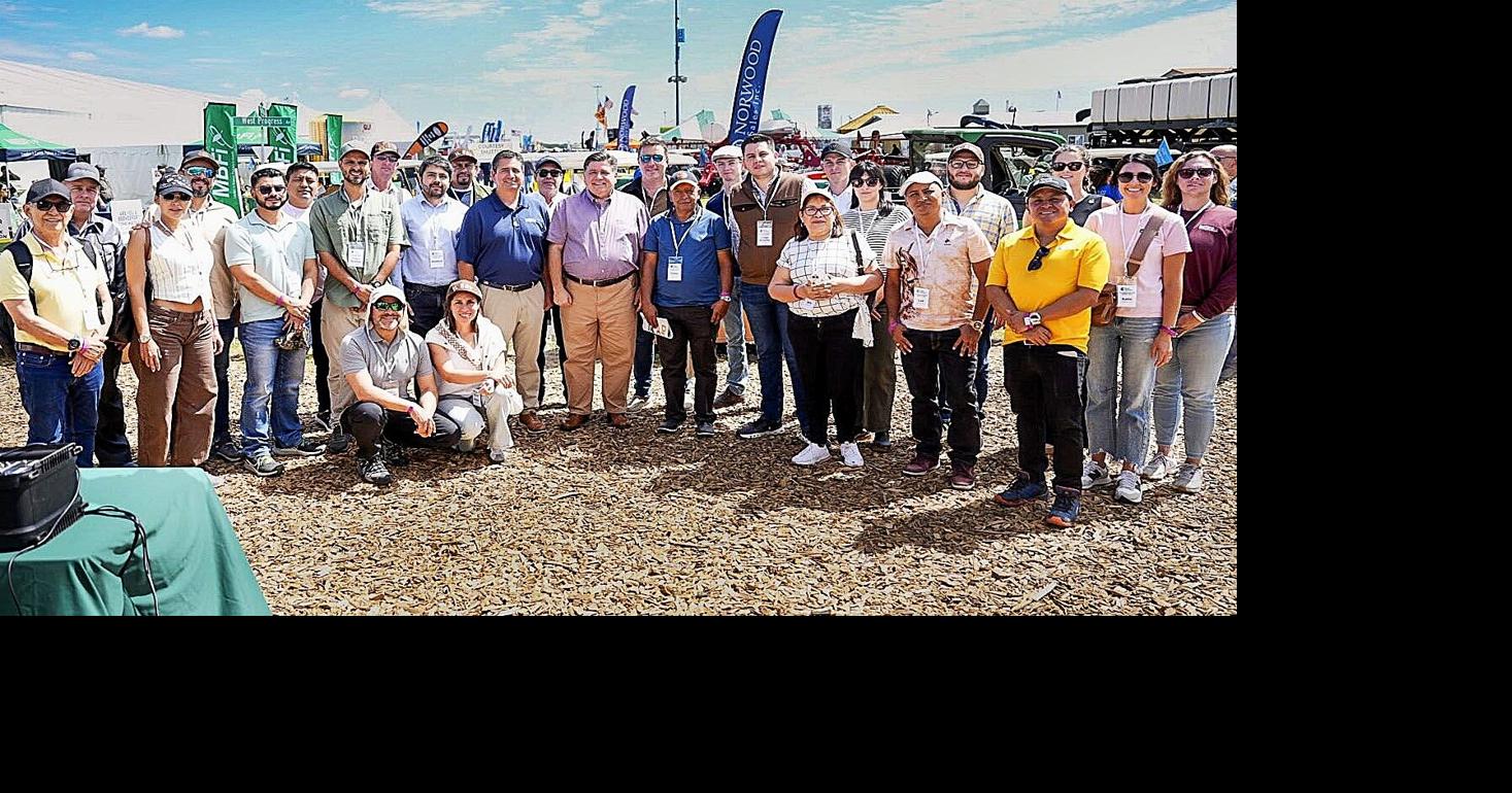 Grain tour visits Farm Progress Show | Lifestyles | commercial-news.com