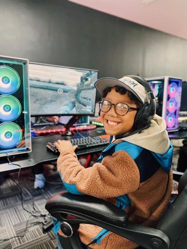New video game lounge offers 3 hours free Sunday | News | commercial ...