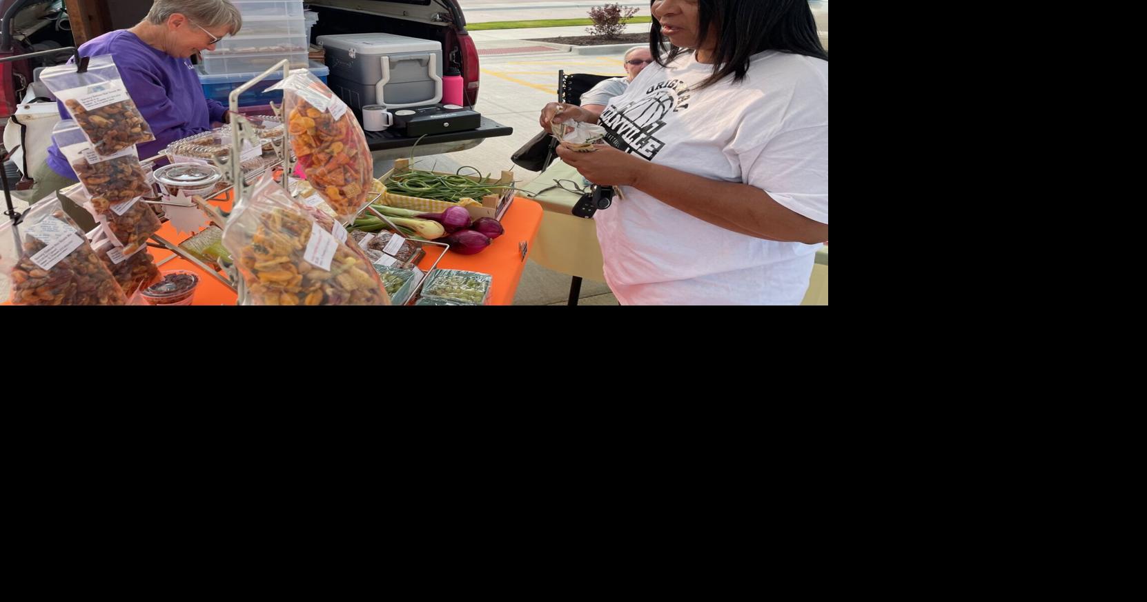 Farmers' market back downtown Thursdays | Local News | commercial-news.com