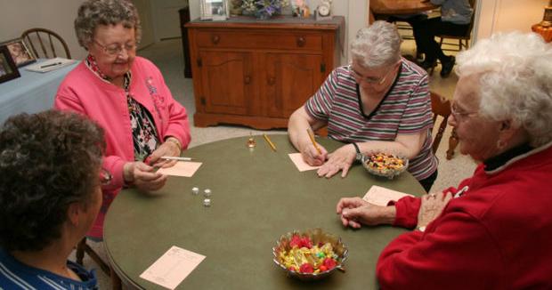 Bunco club still active after 53 years | Archives | commercial-news.com