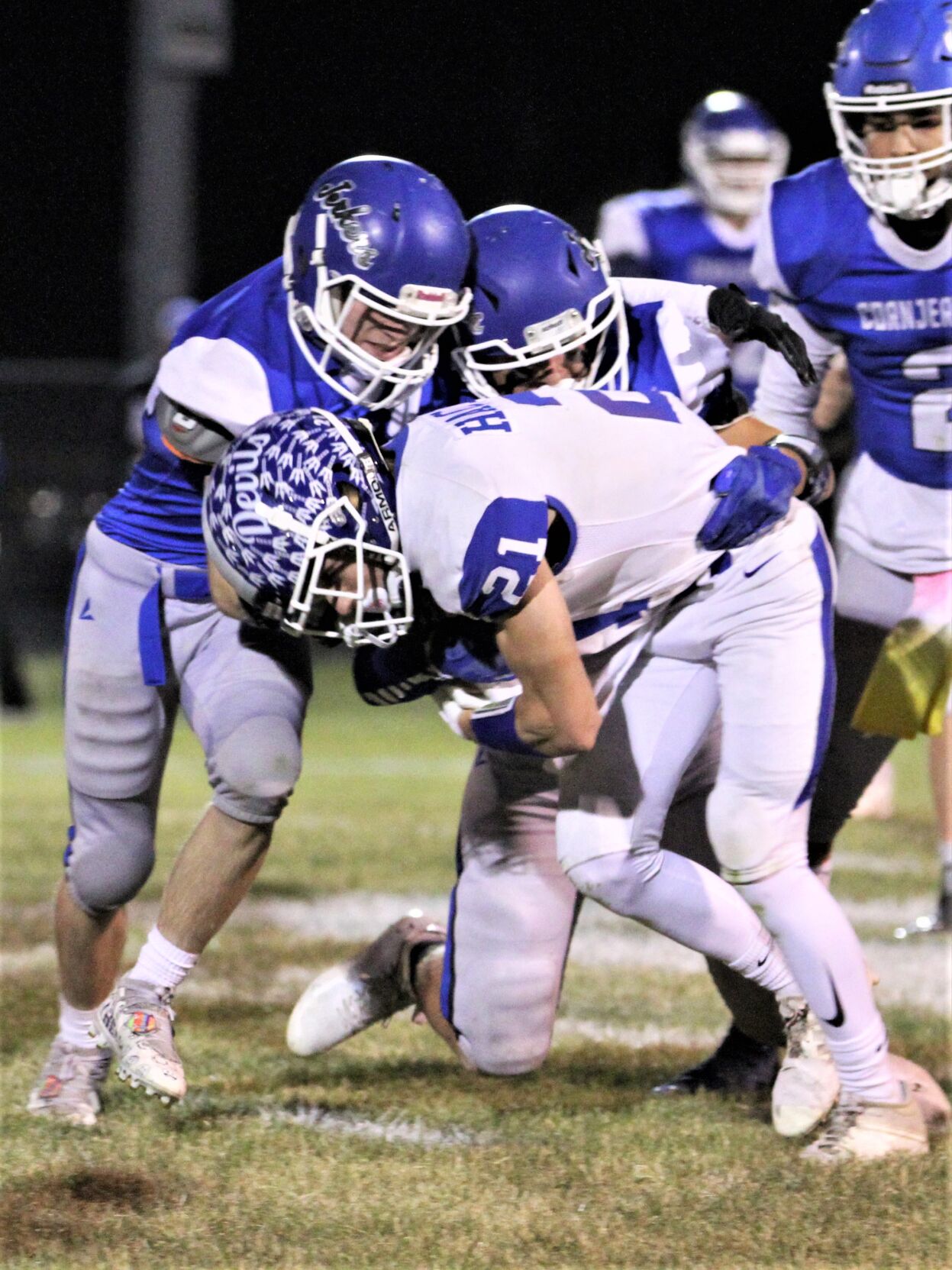 PREP FOOTBALL: Blue Devils cap perfect regular season | Sports ...
