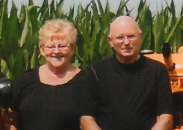 Mr. and Mrs. Kenneth Knight | Community | commercial-news.com