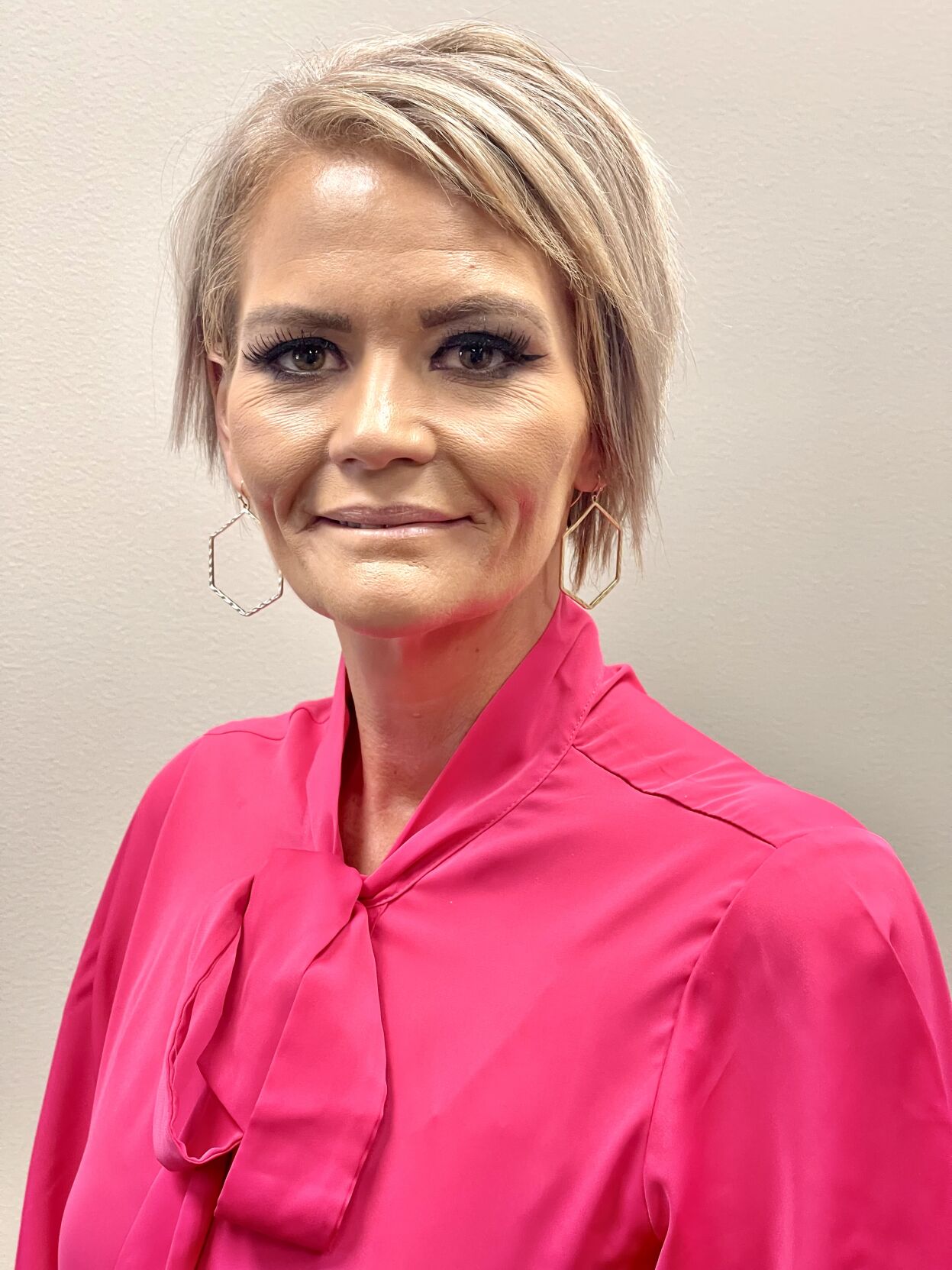 Longview Capital Corporation welcomes Lora Fisher as Compliance, CRA ...