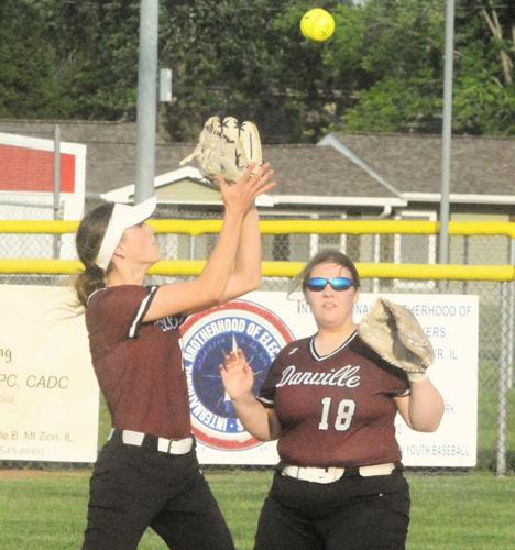 PREP SOFTBALL: Payton Beith delivers game-winning single for Danville ...