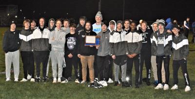 PREP BOYS TRACK: Salt Fork reclaims County title | Sports | commercial-news.com