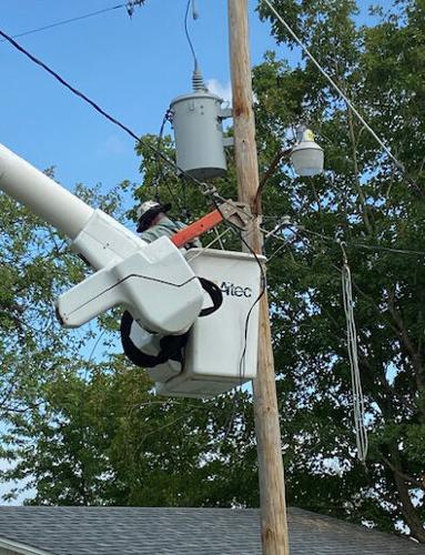 Days Gone By: Thank you, linemen | Lifestyles | commercial-news.com