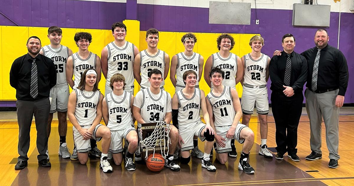 PREP BOYS BASKETBALL: Salt Fork teams up to beat St. Thomas More ... PREP BOYS BASKETBALL: Salt Fork teams up to beat St. Thomas More ...