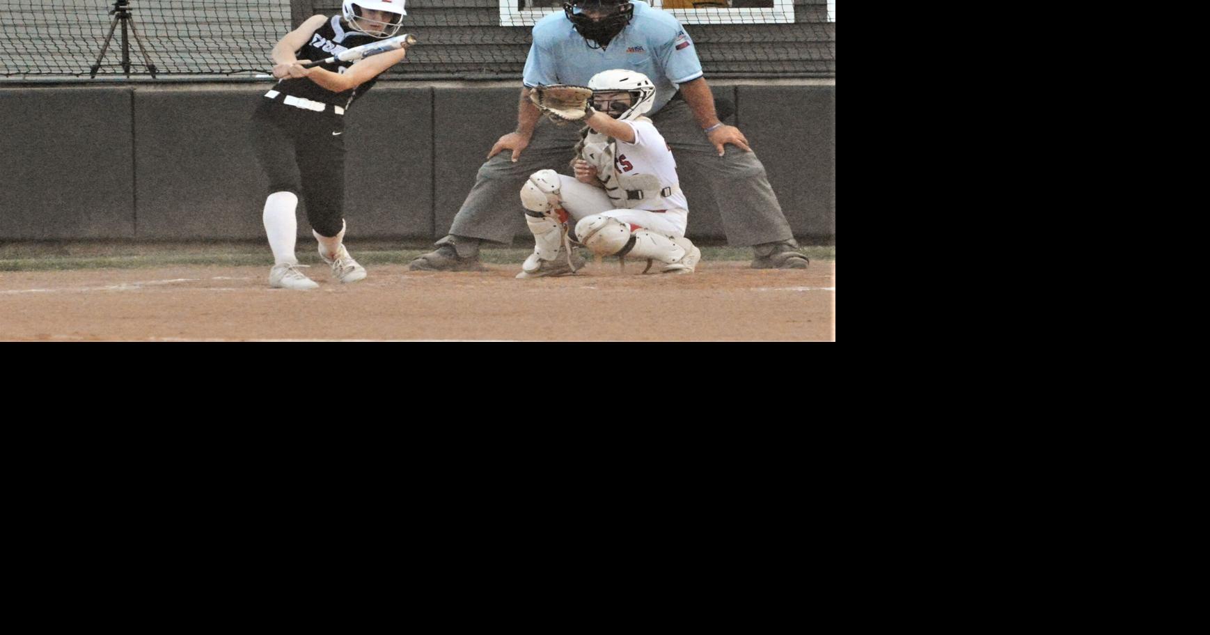 PREP SOFTBALL: Salt Fork comeback falls short against Heyworth | Sports | commercial-news.com