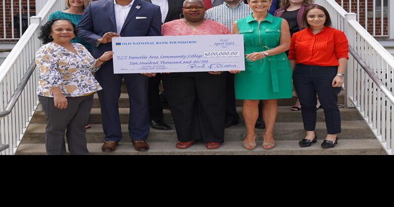 Old National Bank donates $200K to DACC | Local News | commercial-news.com