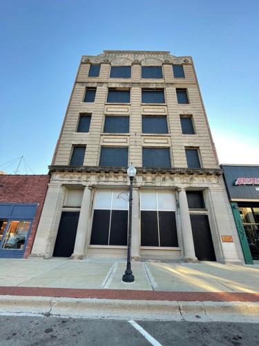 Adams Building | | commercial-news.com