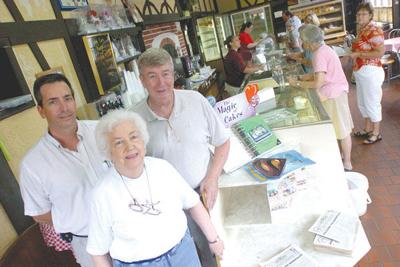 Danville bids farewell to Arnholt’s | Local News | commercial-news.com