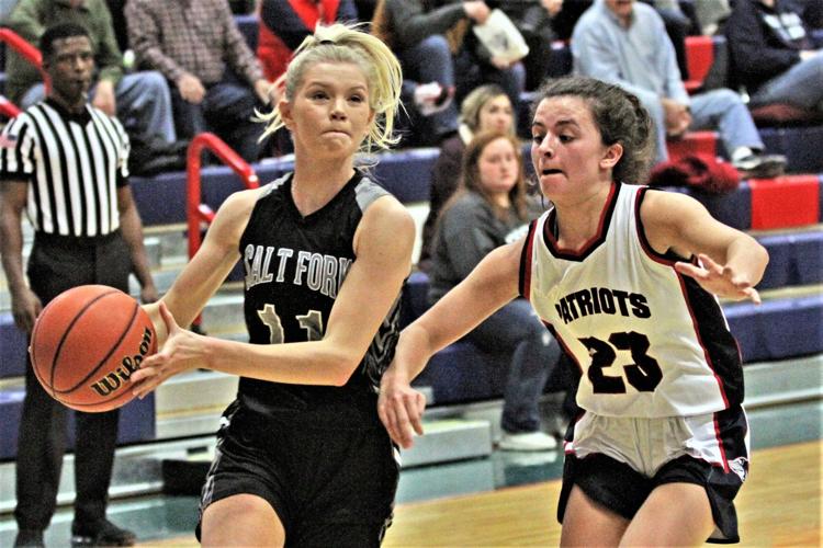 PREP GIRLS BASKETBALL: Seeger beats Salt Fork in battle of conference ...