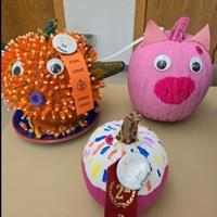 Hoopeston Library Pumpkin Decorating Winners | News | commercial-news.com