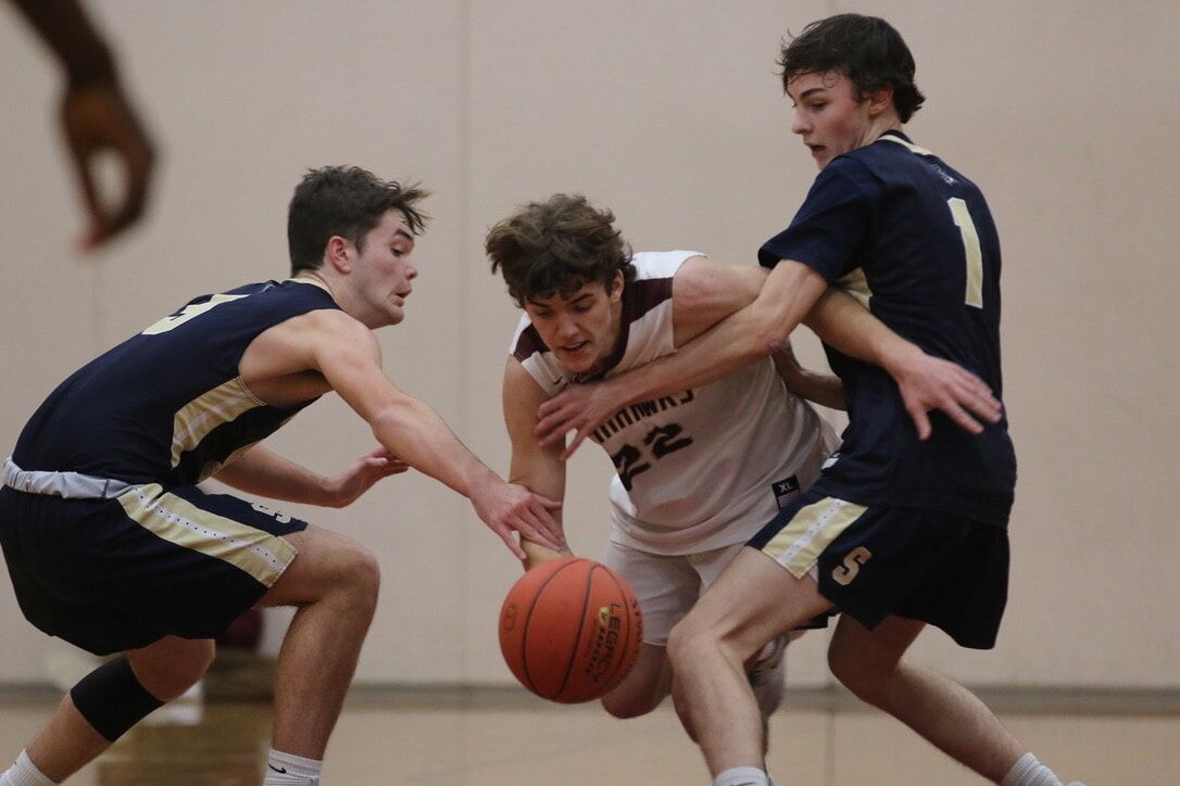 Algonquin, Shrewsbury battle on the court until the last buzzer ...