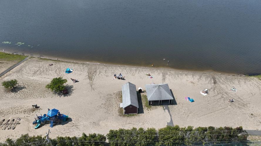 PHOTOS: Residents enjoy last days of summer at Lake Chauncy ...