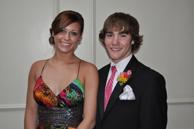 Assabet Valley Juniors enjoy Prom Night | Education | communityadvocate.com