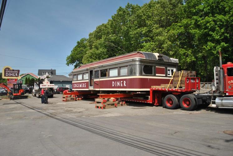 ‘A bittersweet moment’: Edgemere Diner leaves its Shrewsbury home ...
