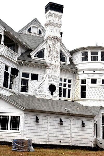 Roof repairs are under way on Northborough’s White Cliffs mansion ...