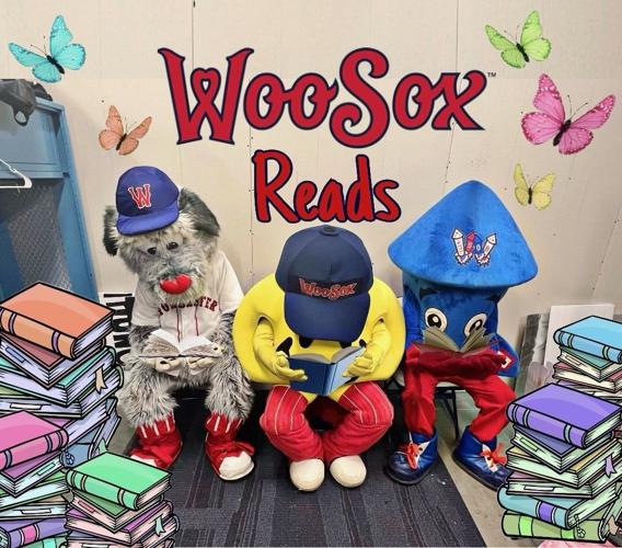 WooSox mascots help boost summer reading program | Marlborough ...