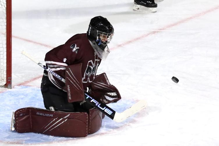 After big win against Northbridge to open season, Hudson hockey is ...