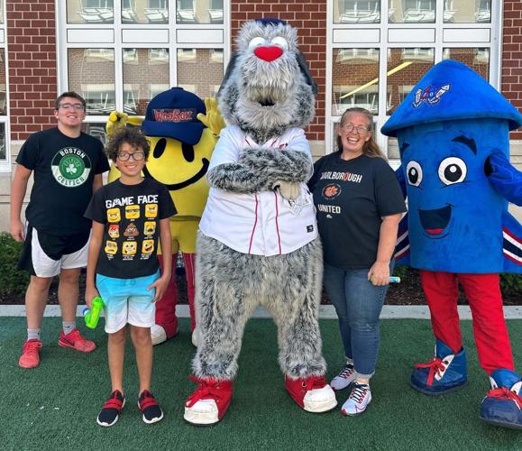 WooSox mascots help boost summer reading program | Marlborough ...