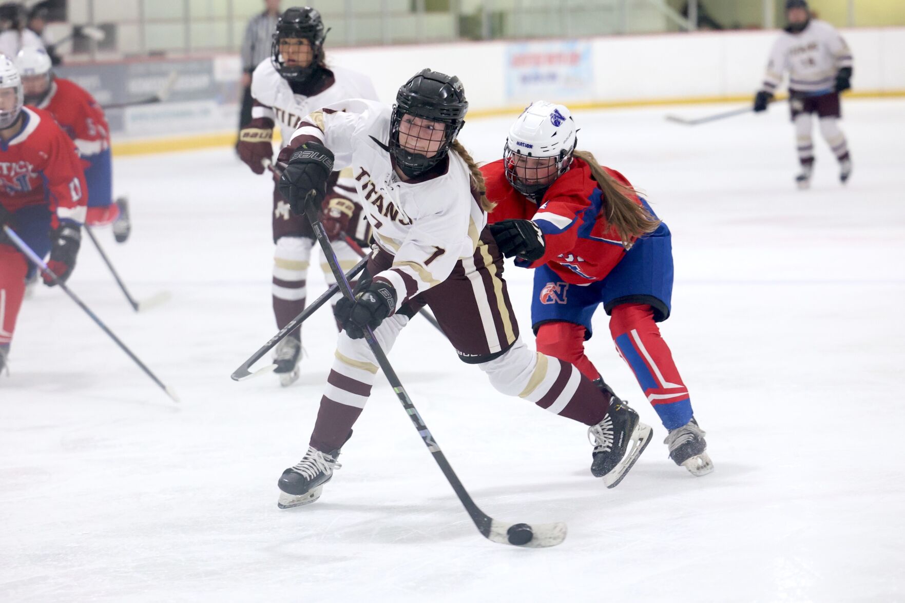 PHOTOS: Algonquin girls hockey starts 2025 against Natick | Sports | communityadvocate.com