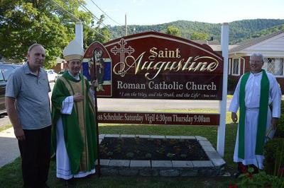 Bishop visits Austin church | | communitymediagroup.com