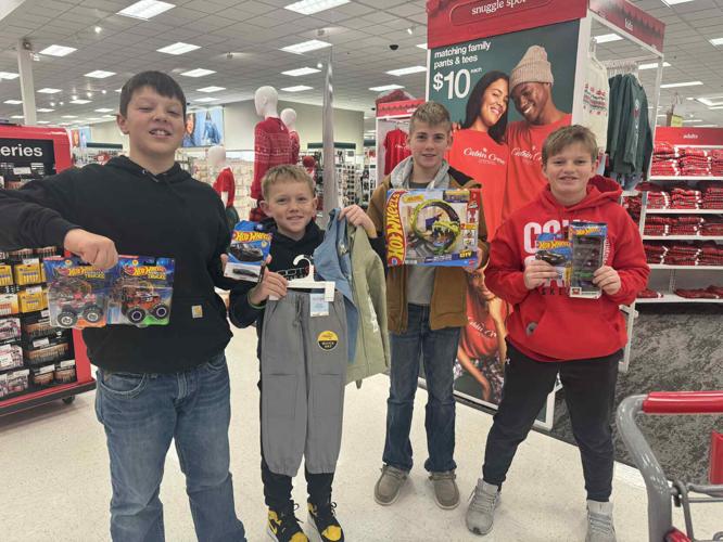CLS Students Spread Christmas Joy | Content | communitynewspapergroup.com