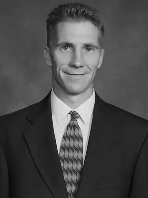 Wartburg basketball coach receives hall of fame honors | Waverly ...