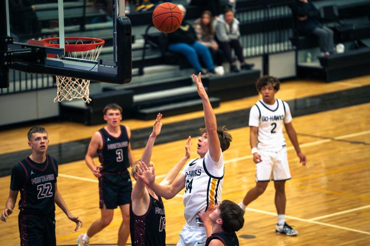 W-SR weathers opponents' fourth-quarter rally for 45-41 win | Waverly ...