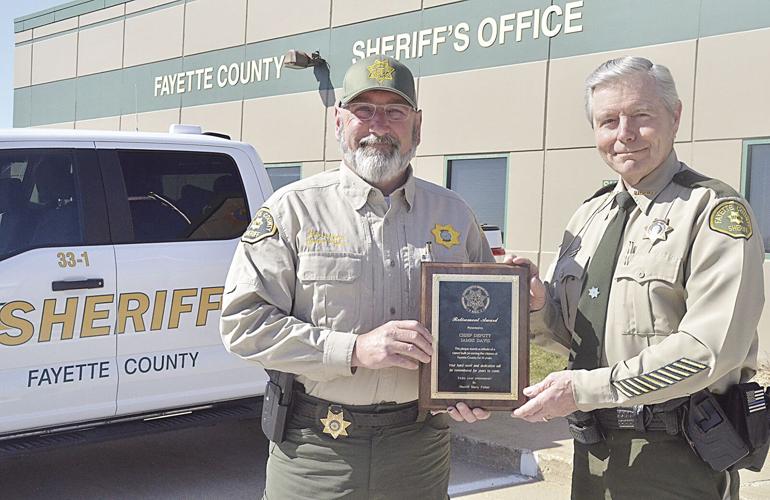 Chief deputy signs off on career Monday | Oelwein Daily Register ...
