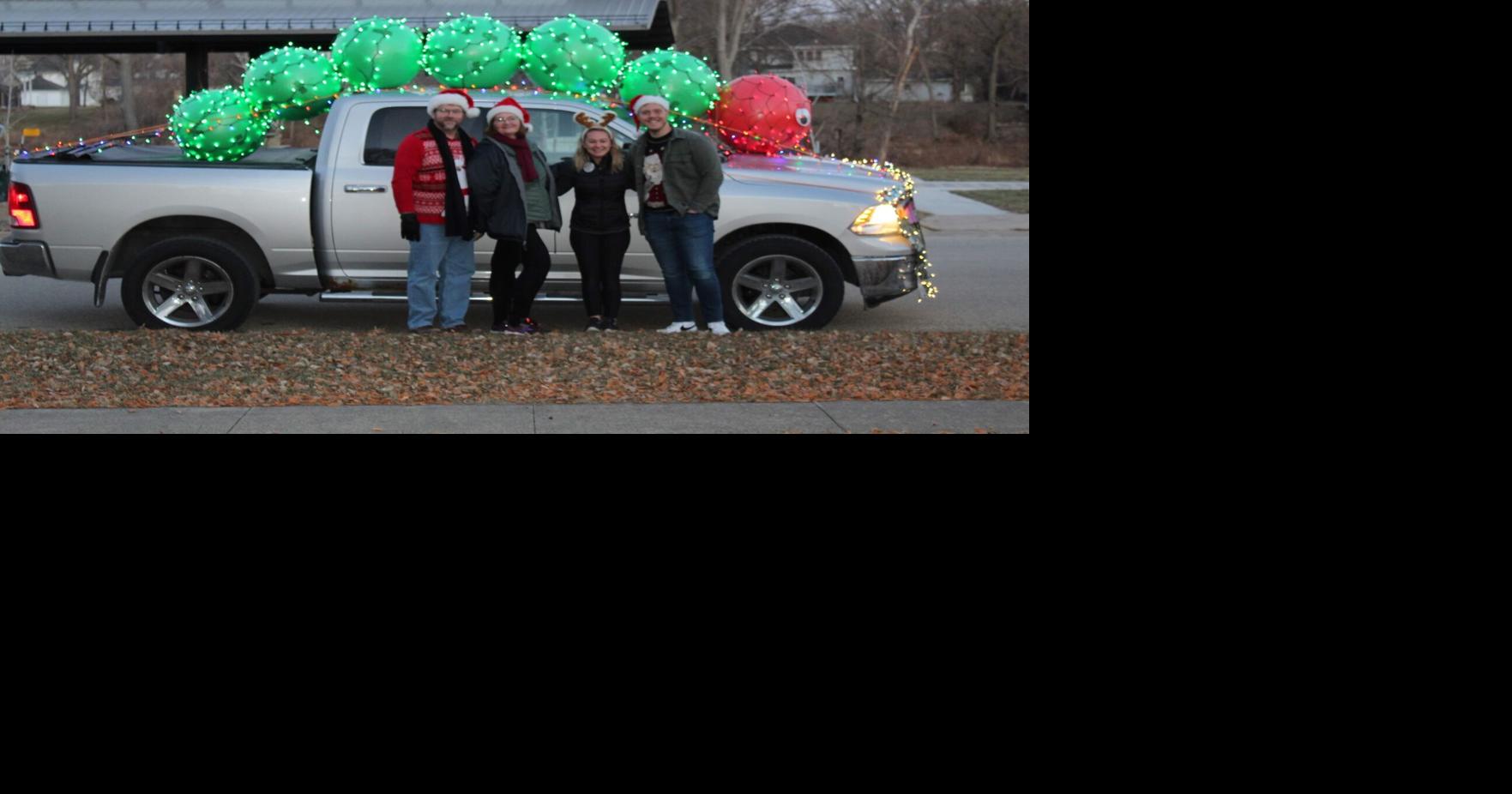 Decorating A Pickup Truck For Christmas Parade | Shelly Lighting
