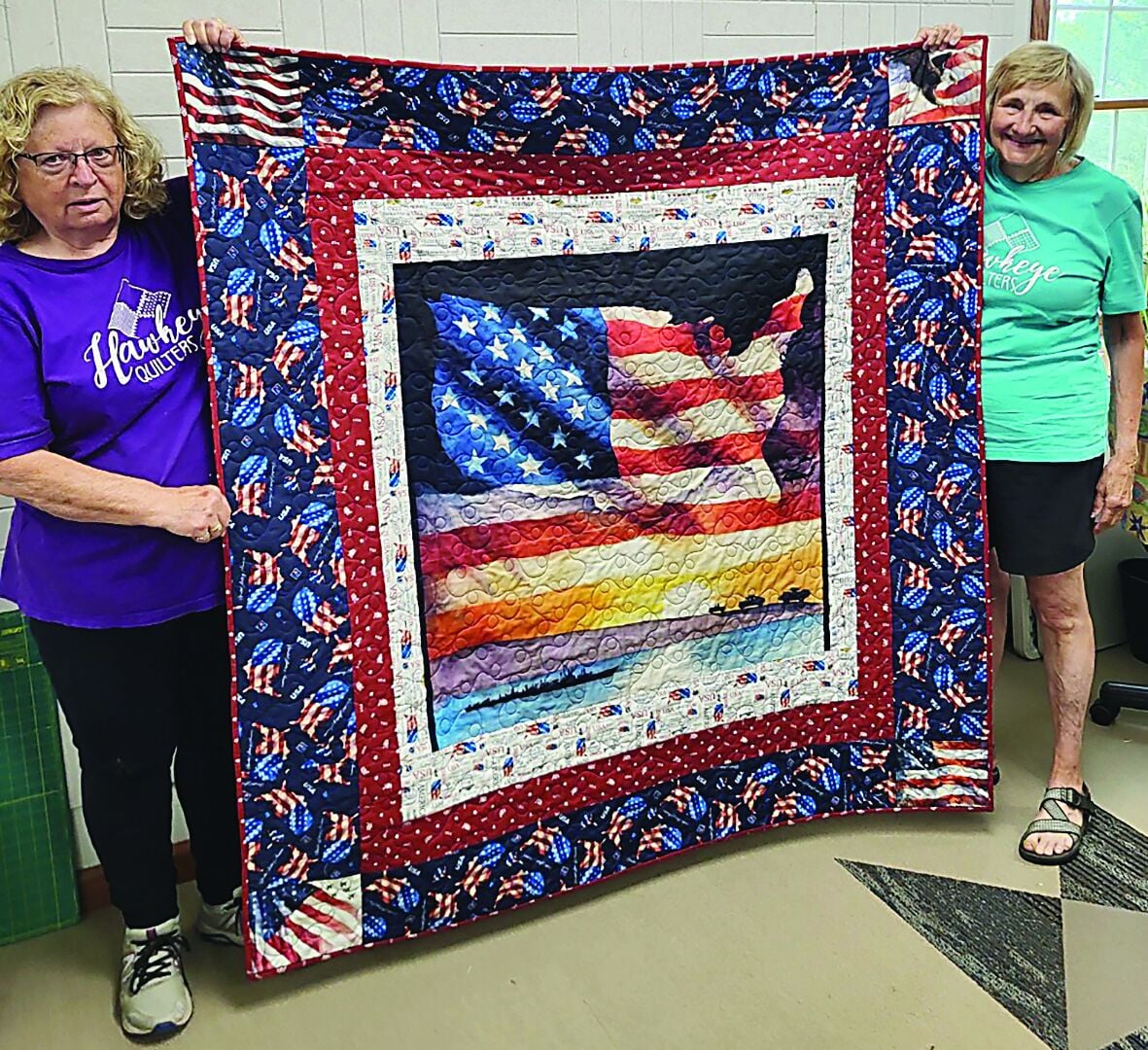 Hawkeye Quilt Club exhibiting ‘Happy Birthday USA’ spirit | Local ...
