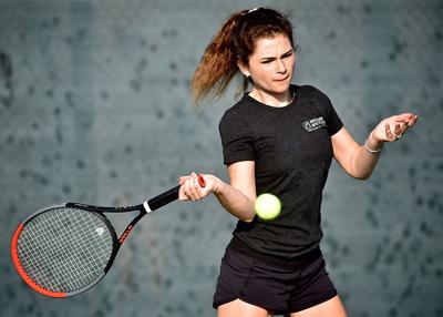 Islander Tennis Returns To Action | Coronado Sports | coronadonewsca.com